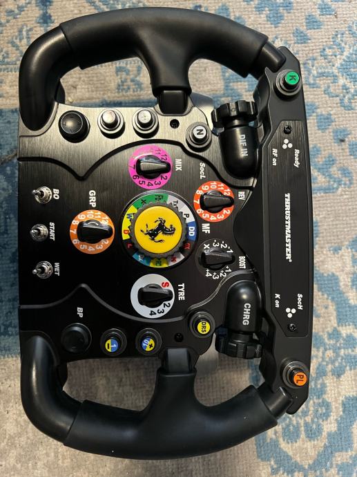 Thrusmaster ferrari f1 volan