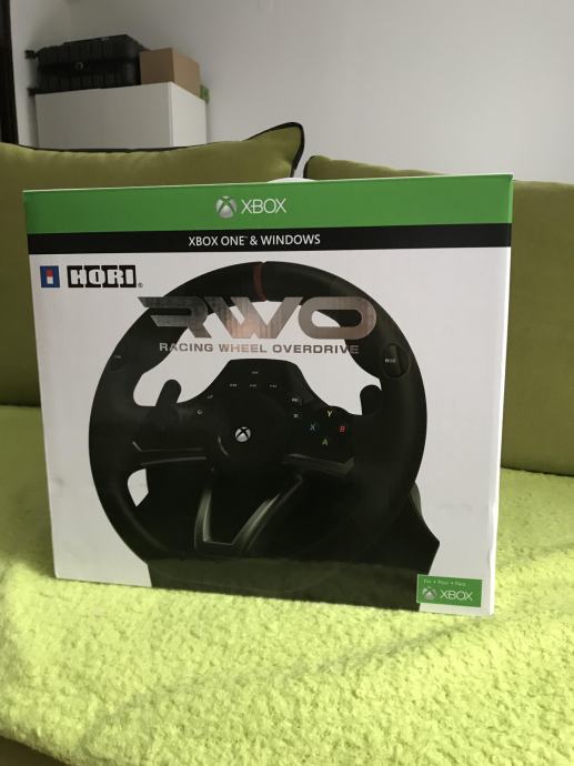 Volan Racing Wheel Overdrive, za Xbox One in PC