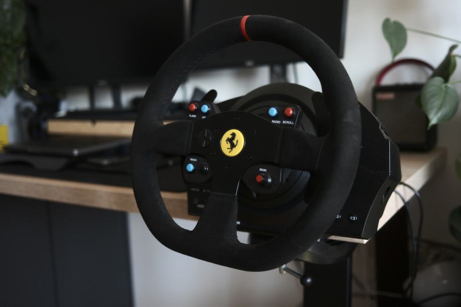 Volan T300 Ferrari Integral Racing Wheel Alcantara Edition
