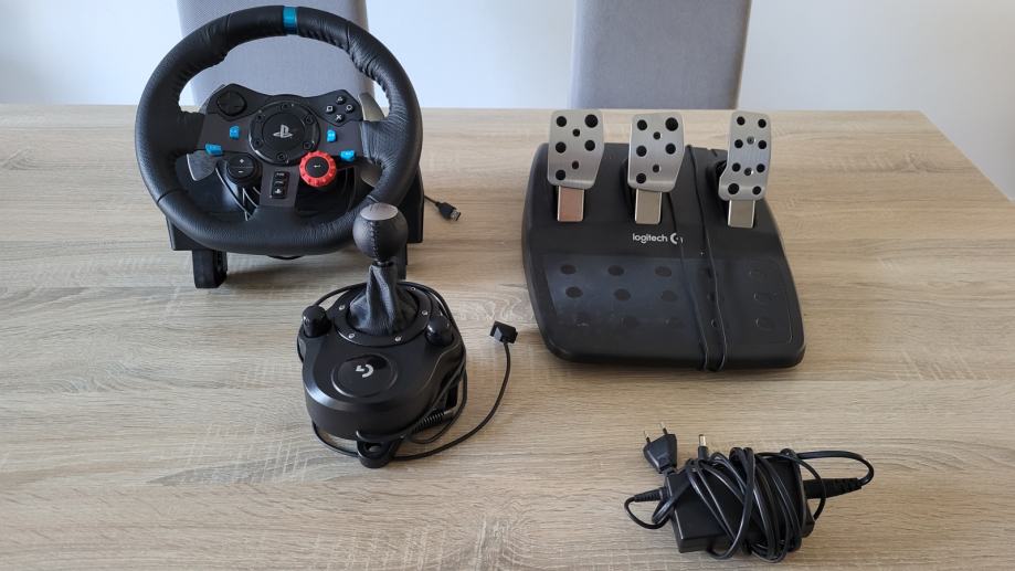 Volan Logitech g29 z menjalnikom