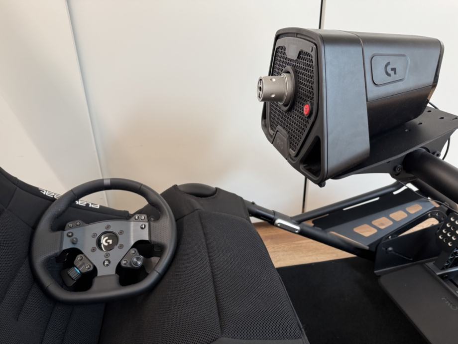 Playseat Trophy + Logitech G PRO Racing komplet