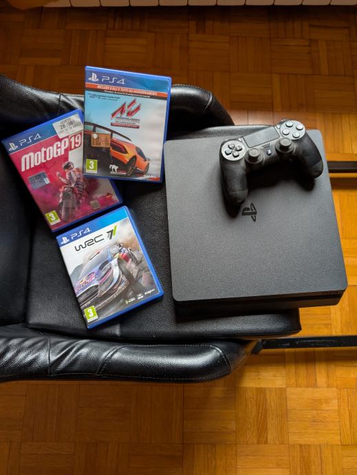 Racing simulator + volan Logitech g29 + PlayStation 4 slim + igre