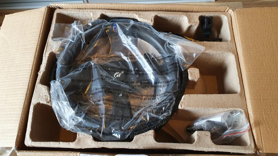 Thrustmaster t300 rs gt + Uvi racing setup lite