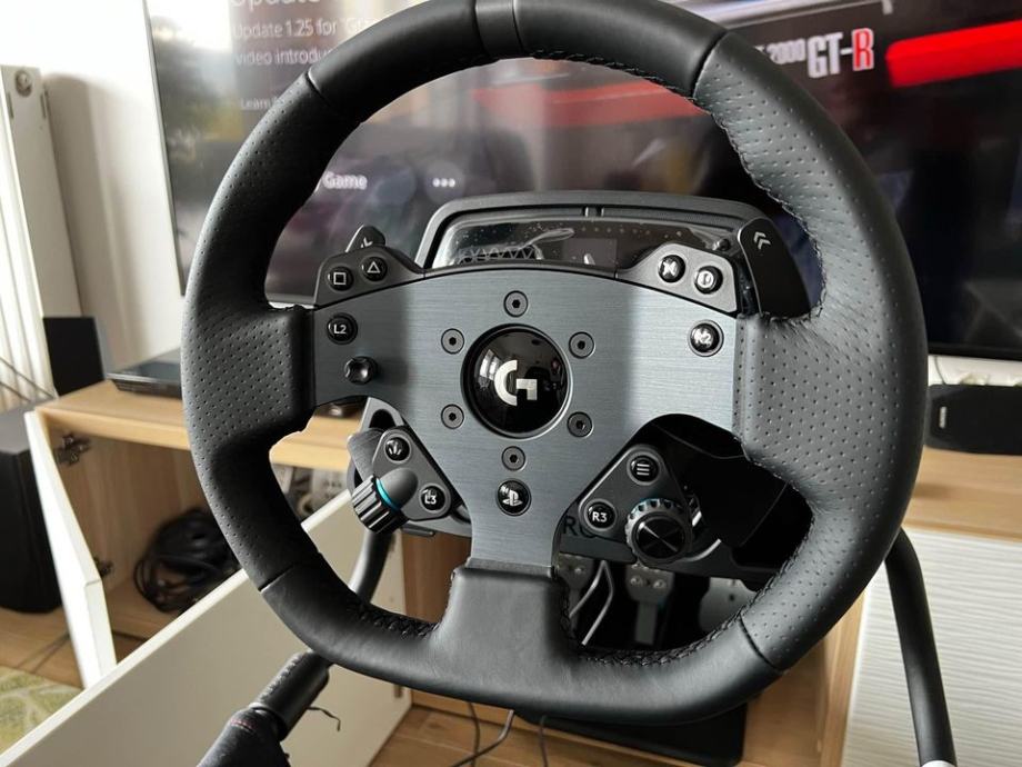 Volan Logitech G PRO Wheel Direct Drive+Pro Pedala za PS5/PS4/PC