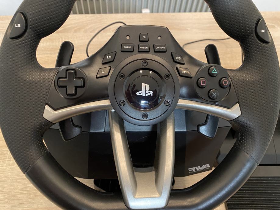Volan s pedali za Ps4