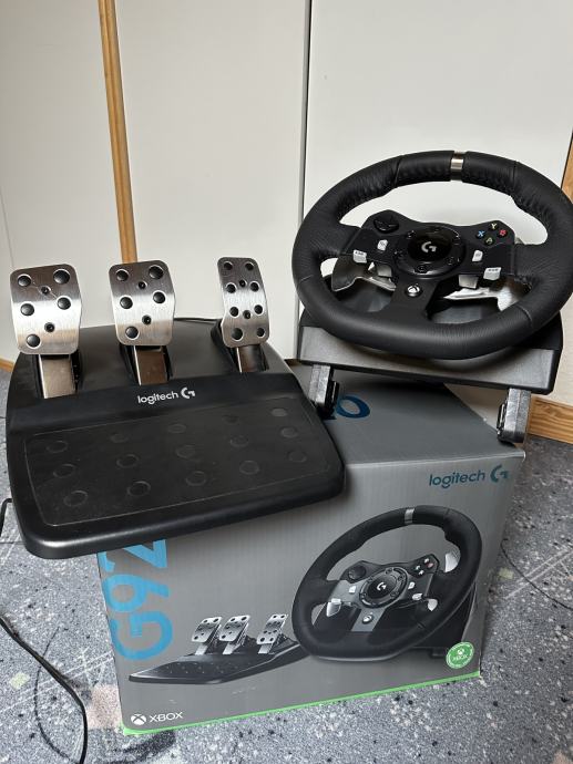 Volan LOGITECH G920 (za XBOX ONE in PC)