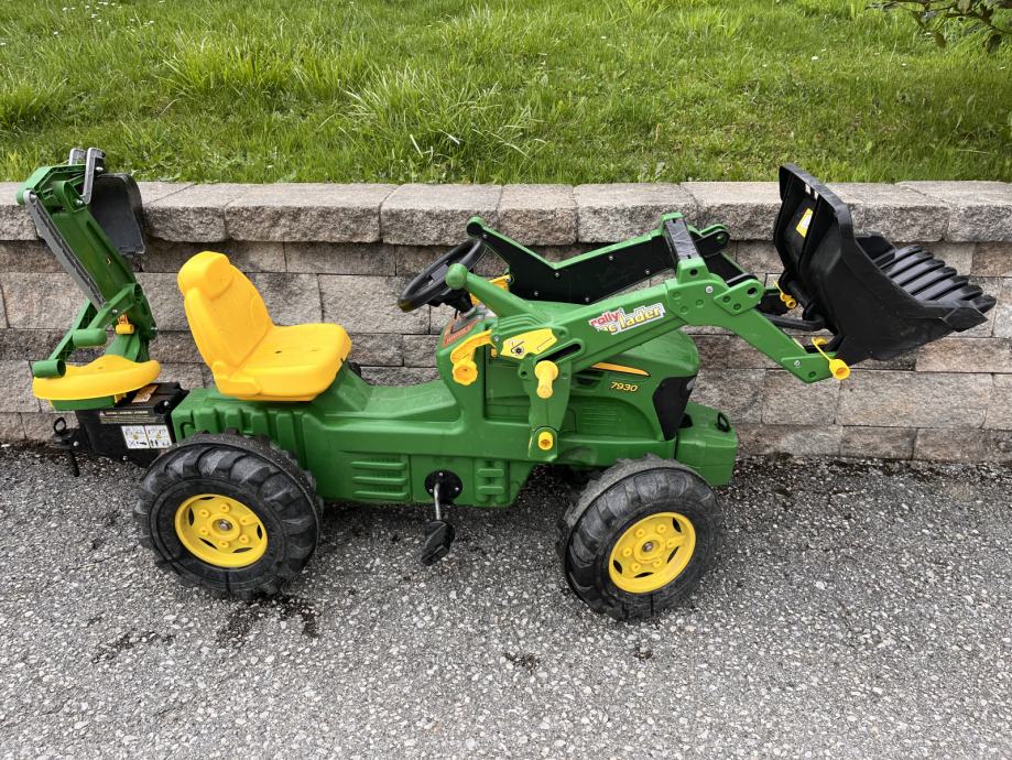 john deere-rolly toys