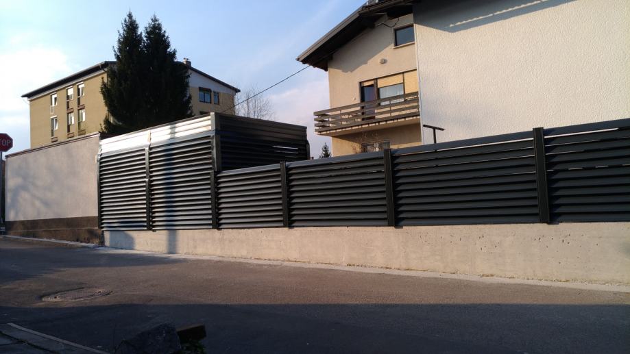 BALKONSKA ALI VRTNA OGRAJA, PLASTIČNE, PVC, ALUMINIJASTE, WPC OGRAJE