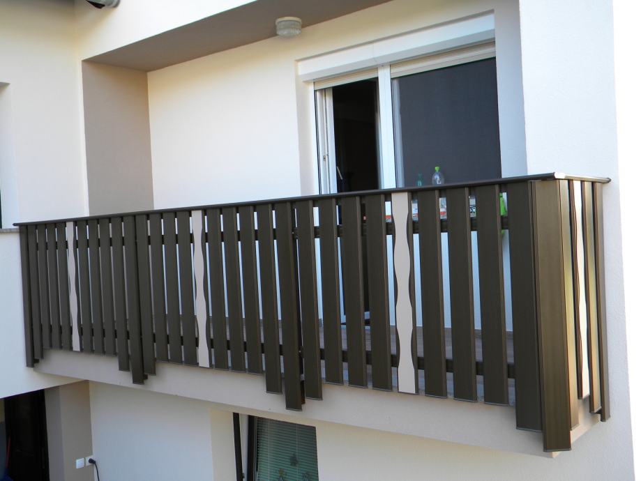 BALKONSKA ALI VRTNA OGRAJA, PLASTIČNE, PVC, ALUMINIJASTE, WPC OGRAJE