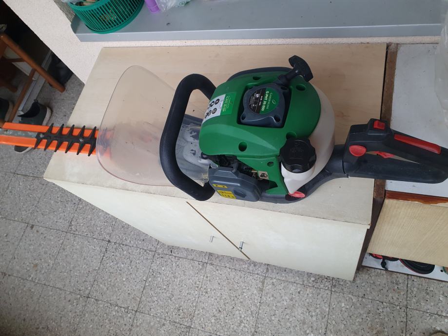 Bencinske škarje za živo mejo GARDENLINE model G-PHT 26-550