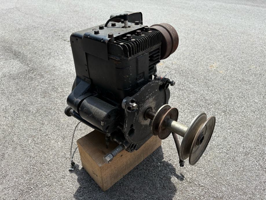 Briggs&Stratton 400 11hp flathead motor