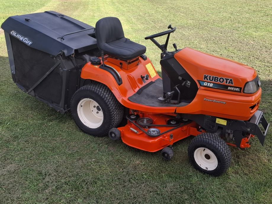 Dizel Kubota Vrtni traktor Kosilnica Kardan Servo Mulčar