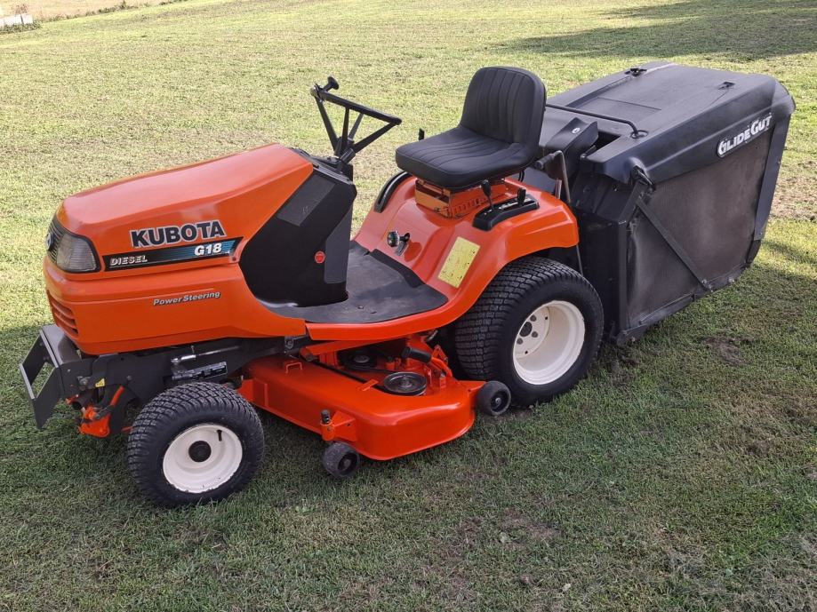 Dizel Kubota Vrtni traktor Kosilnica Kardan Servo Mulčar
