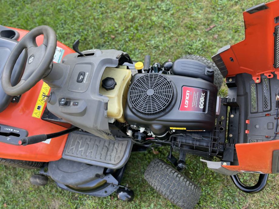 Husqvarna CTH 191 NOV motor 608 ccm 107 cm 4 rezila hidro
