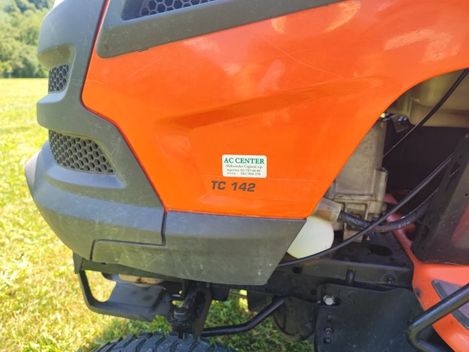 Husqvarna TC142