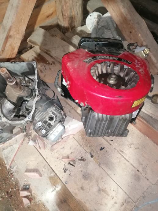 MOTOR ZA VRTNI TRAKTOR BRIGGS