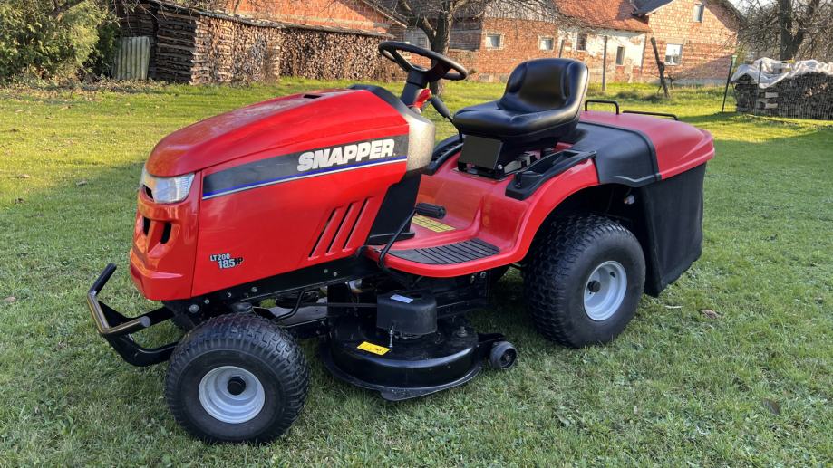 Snapper LT200 2 valjni Briggs & Stratton INTEK 7180 18,5 KM 96 cm