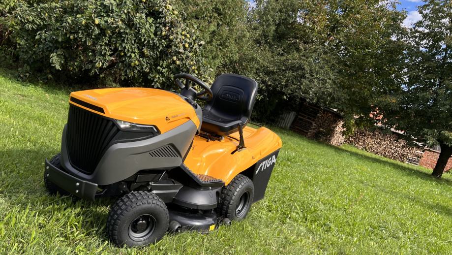 Stiga ESTATE 6102 HW2 Stiga ST 650 OHV 22 KM j1940 102 cm rabljen 41 u