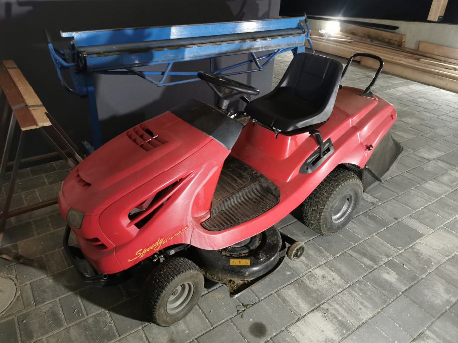 Vrtni traktor alko