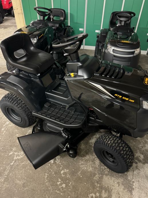 Vrtni traktor Alpina AT3 108HA