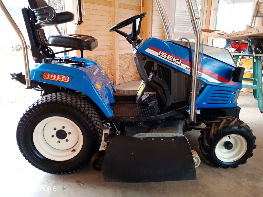 Vrtni traktor Iseki SG 153