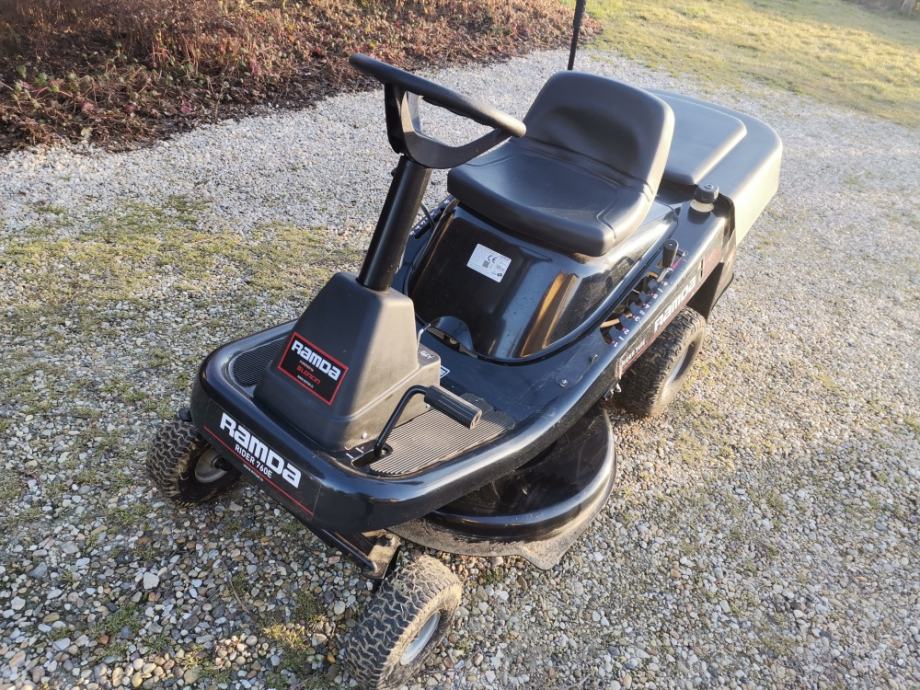 Vrtni traktor Ramda 760E 3v1 Loncin