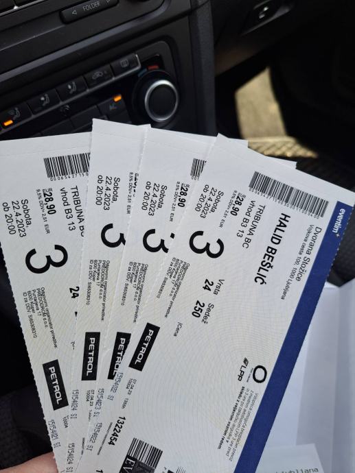 2x vstopnica za koncert Halida Beslica vl