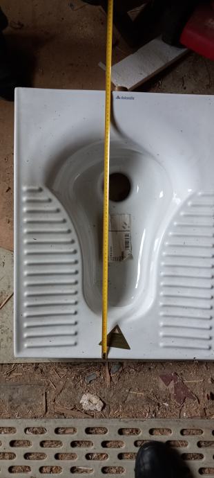 Čucevac wc na štrbunk keramična