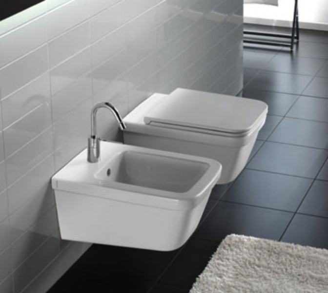 VISEČA WC ŠKOLJKA ERIKA PRO Q HATRIA