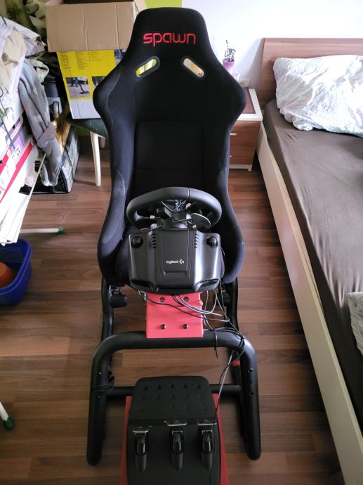 XBOX One 1T + Spawn Sedež Volan Logitec G290, +Menjalnik