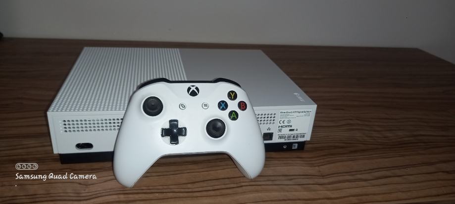 Xbox One S All Digital Edition 1 terabajt