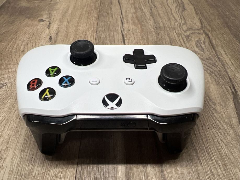 Microsoft Xbox X serija 1 TB črna igralni sistem z dvema kontroler