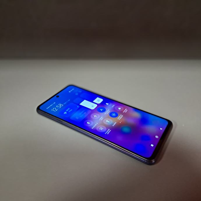 Pametni telefon Xiaomi Mi 10T Lite 5G