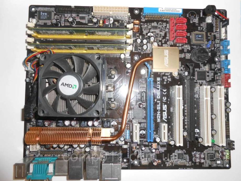 Matična plošča ASUS M2N-SLI Deluxe AM2 NVIDIA nForce 570 SLI ATX AMD