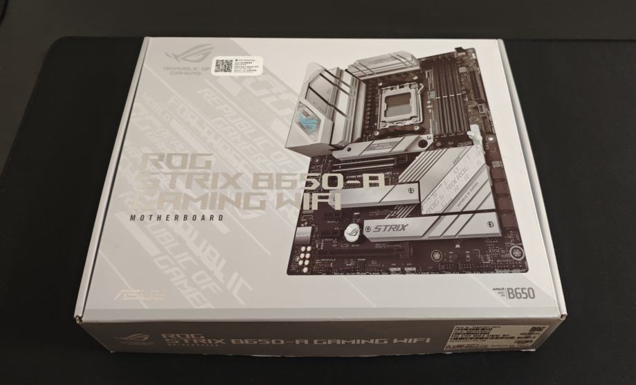 Matična plošča Asus ROG STRIX B650-A GAMING WIFI