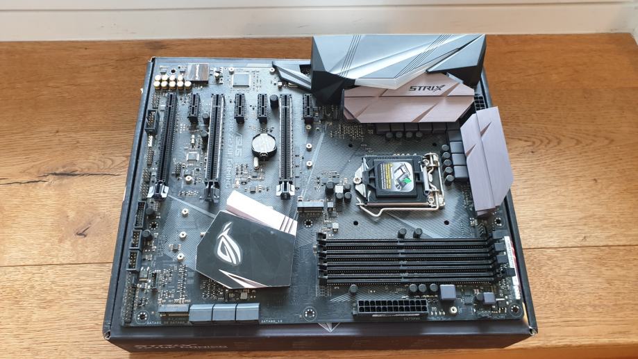 Asus ROG Strix Z270-F Gaming