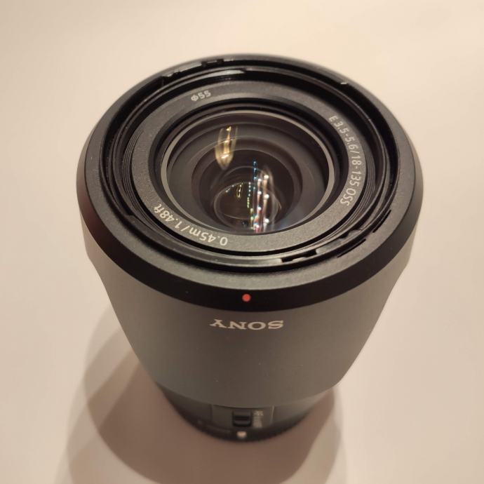 Sony E 18-135mm f3.5-5.6 OSS SEL18135 E mount