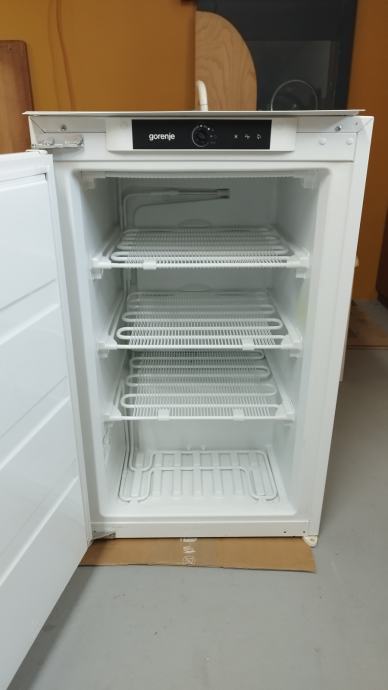 vgradnja zamrzovalna omara Gorenje ZOI1127, dimenzij 87,5x54x54