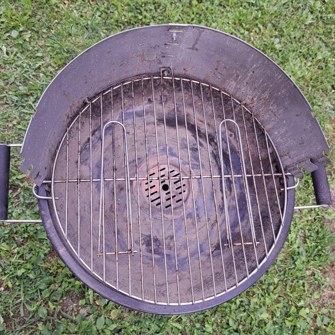 Vaggan BBQ grill-Žar na oglje