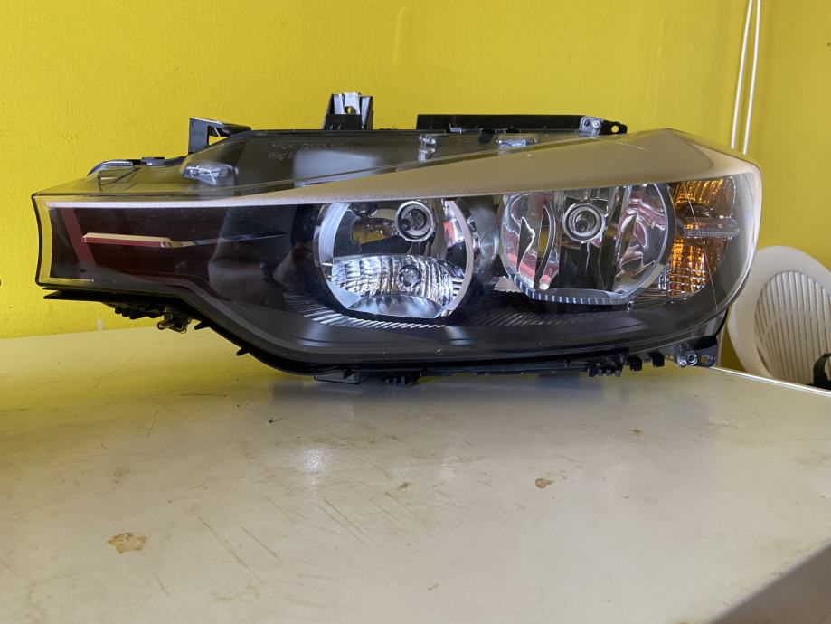 BMW F30 žarometi HALOGEN