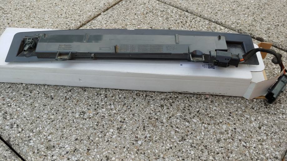 Tretja zavorna luč 6351 HH za Citroen