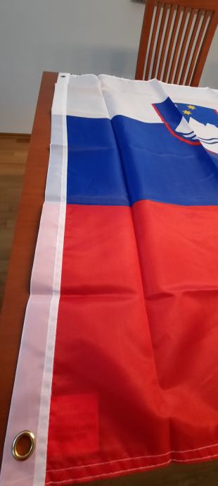 ZASTAVA SLOVENIJE 150X90-BOLJŠA KVALITETA,NOVO! Z RINKO ZA KARABIN