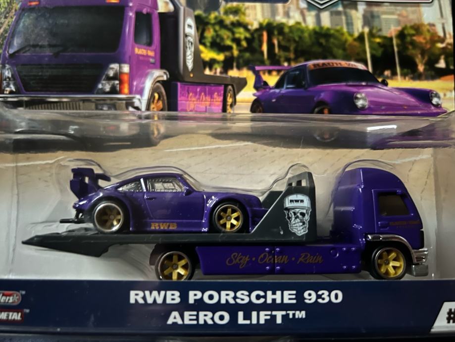 Hot wheels RWB porsche 930 aerolift team transport premium