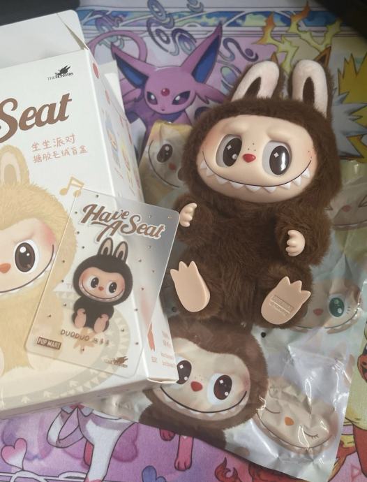 Labubu Have a Seat Secret