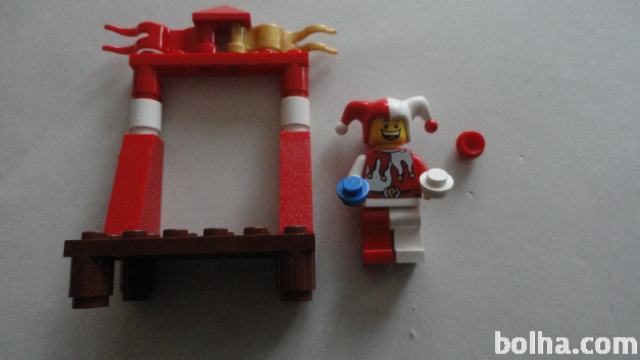 LEGO KOCKE - 7953 COURT JESTER 2010