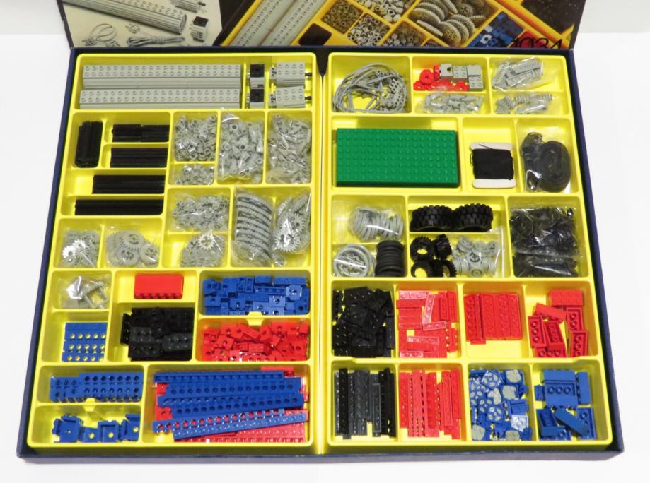 Lego Technic set 1034 (iz leta 1985) - s škatlo
