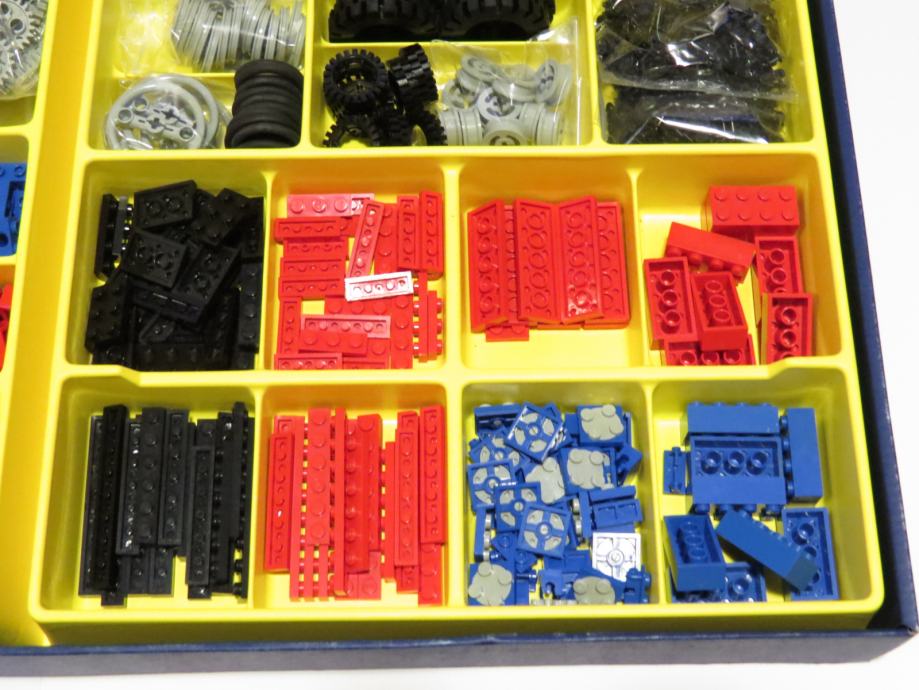 Lego Technic set 1034 (iz leta 1985) - s škatlo