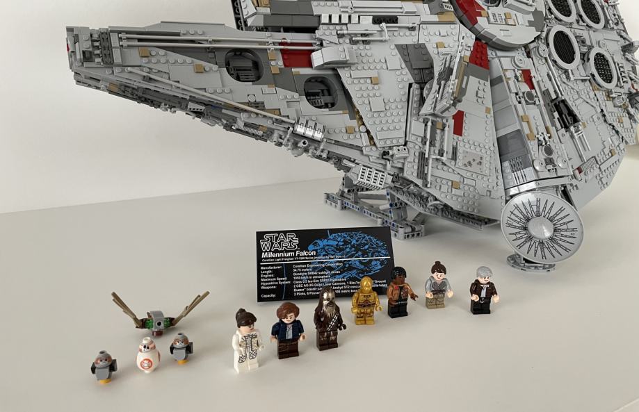 Lego UCS Millennium Falcon 75192 - 7541 kock