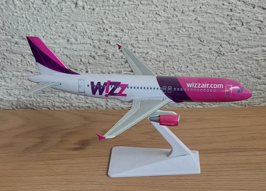 LETALO WIZZAIR MAKETA