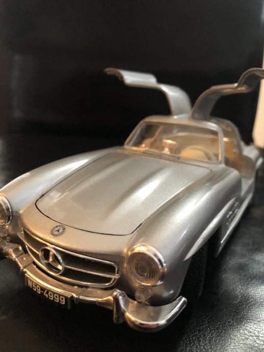 Mercedes benz 300 sl goldwing